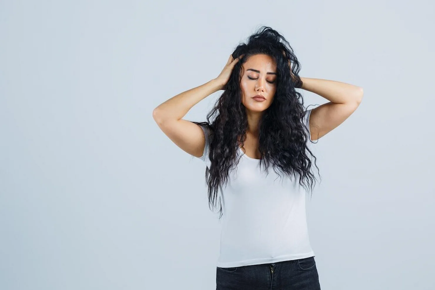 Kenapa Rambut Lepek Terus? Penyebab & Tips Mengatasinya